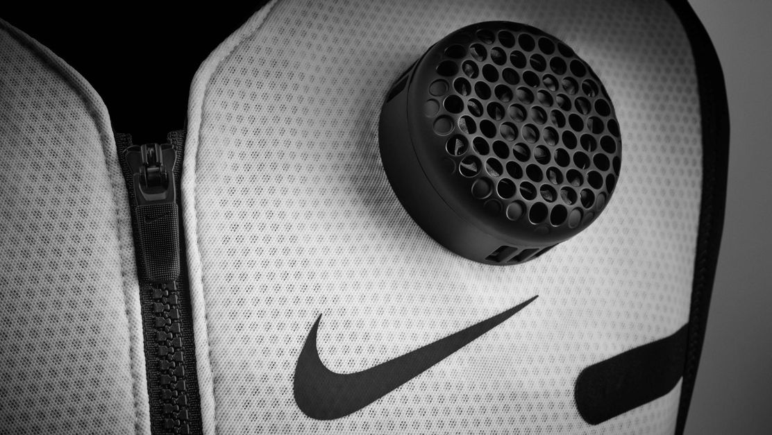 LSN : News : Nike and Hyperice launch high-tech shoes for athlete recovery