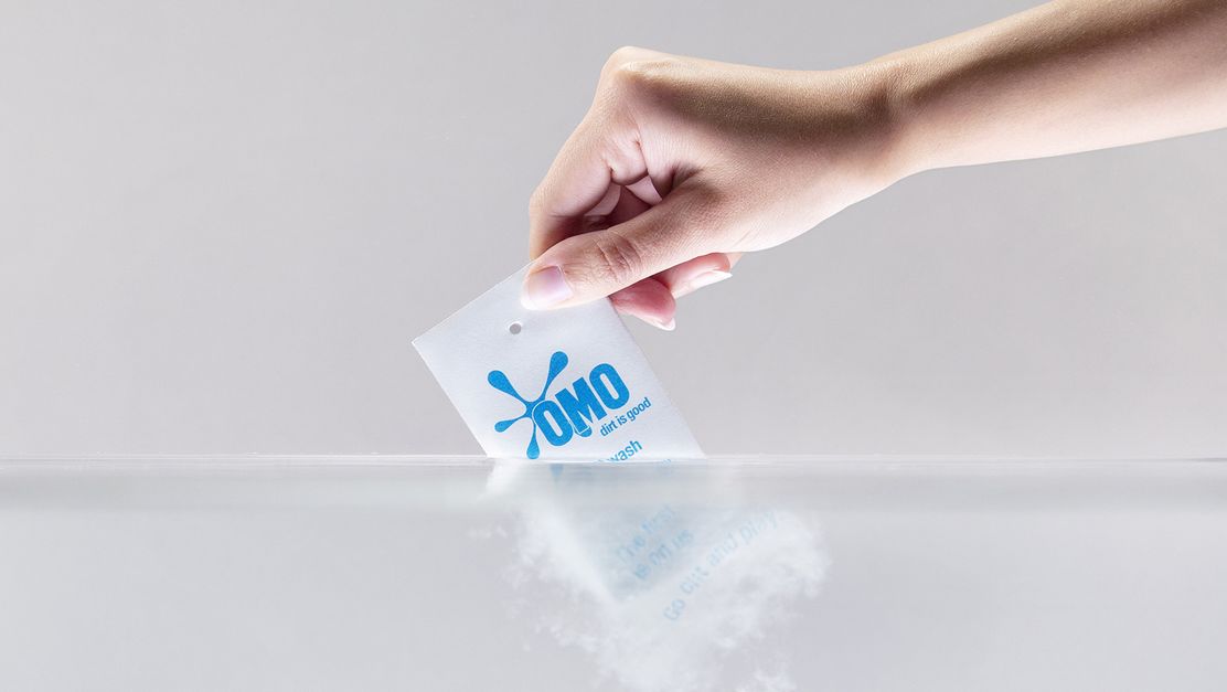 LSN : Daily Signals : This clothing tag doubles as a detergent sample